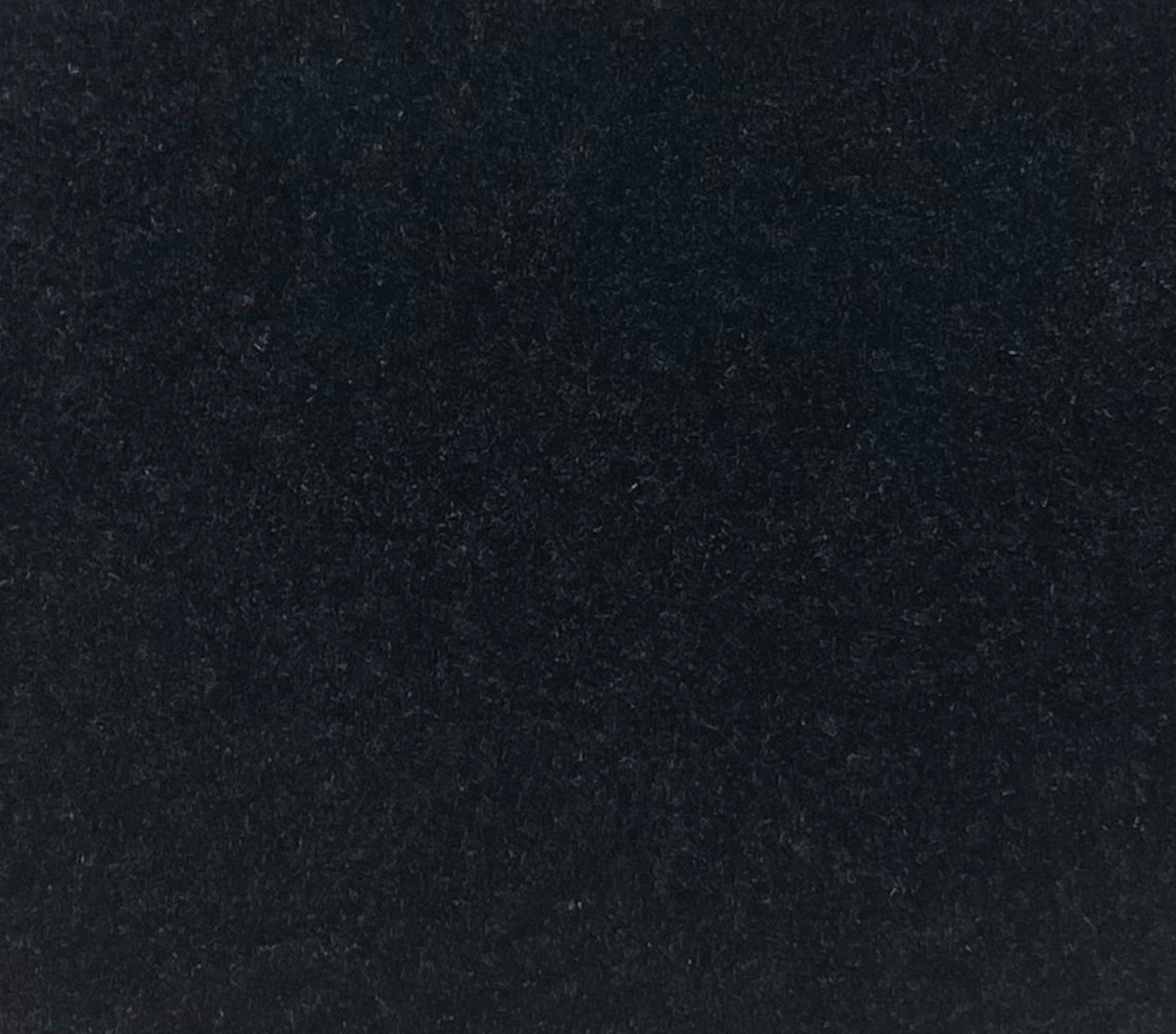 Alcatifa Preto - Velvet Talents